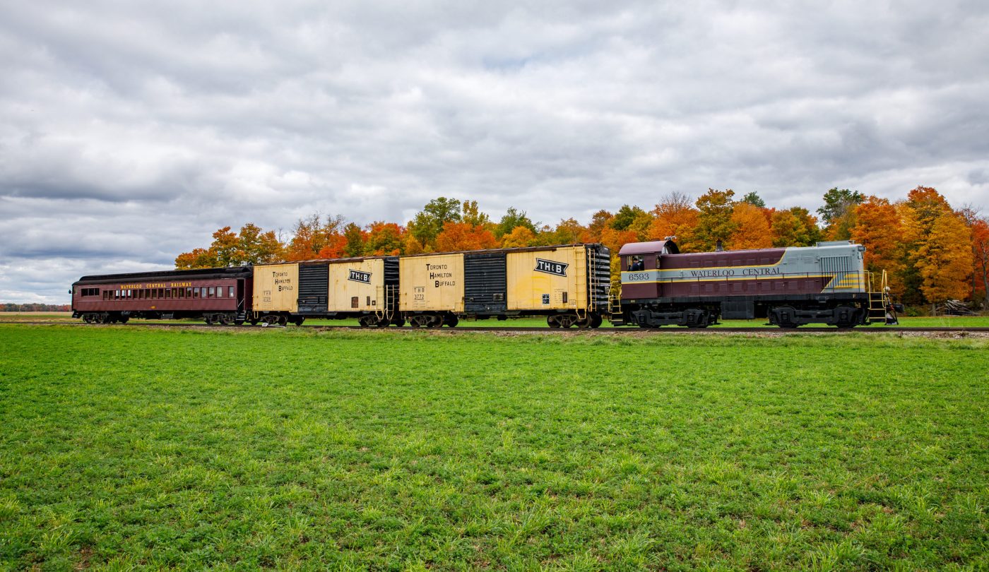 TH&B 3709 and 3772 | Waterloo Central Railway