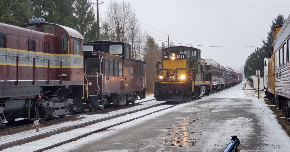 Merry Mission Dayliner | Waterloo Central Railway